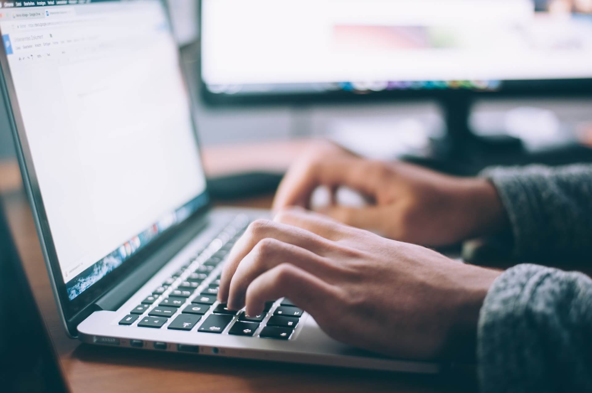 The Essentials of an Online Content Creator | Techidology